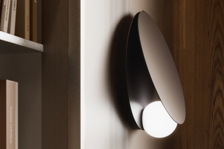 Akoya – Pearlescent Light Designed by Filippo Protasoni