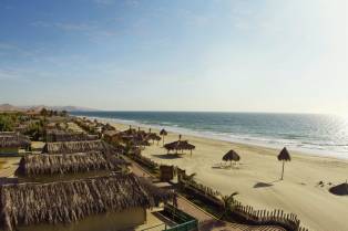 BEAUTIFUL BEACHES OF PERU